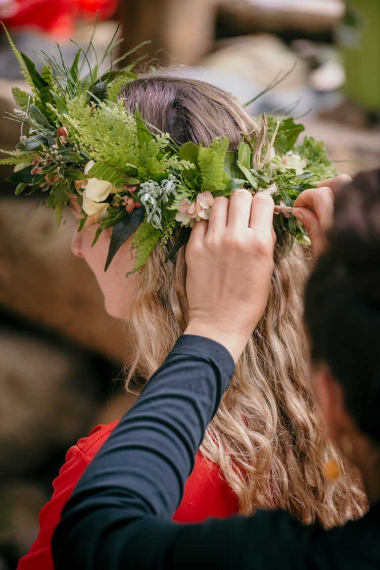 Photo Gallery: The Hands and Hearts of Lei Makers - National Tropical ...