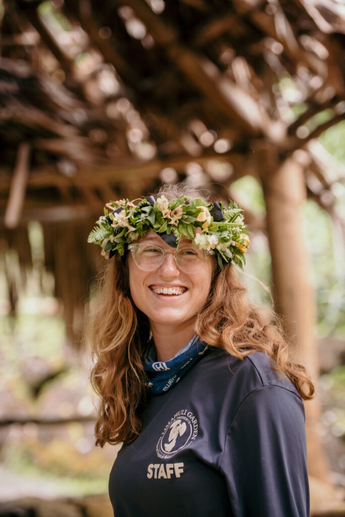 Photo Gallery: The Hands and Hearts of Lei Makers - National Tropical ...