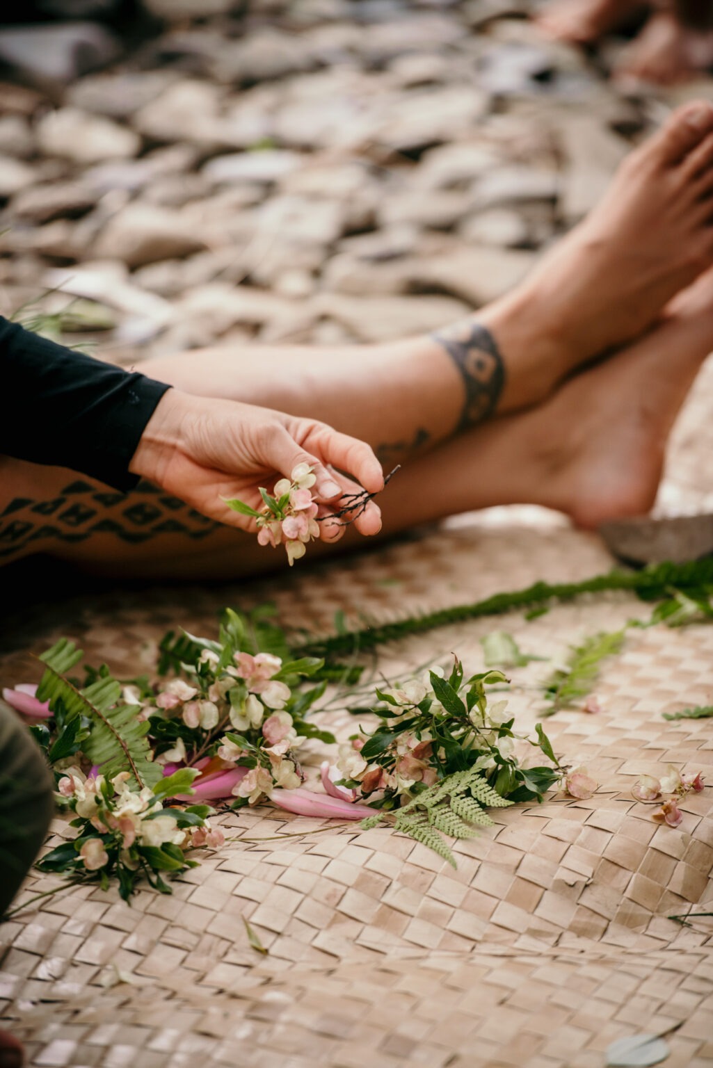 Photo Gallery: The Hands and Hearts of Lei Makers - National Tropical ...